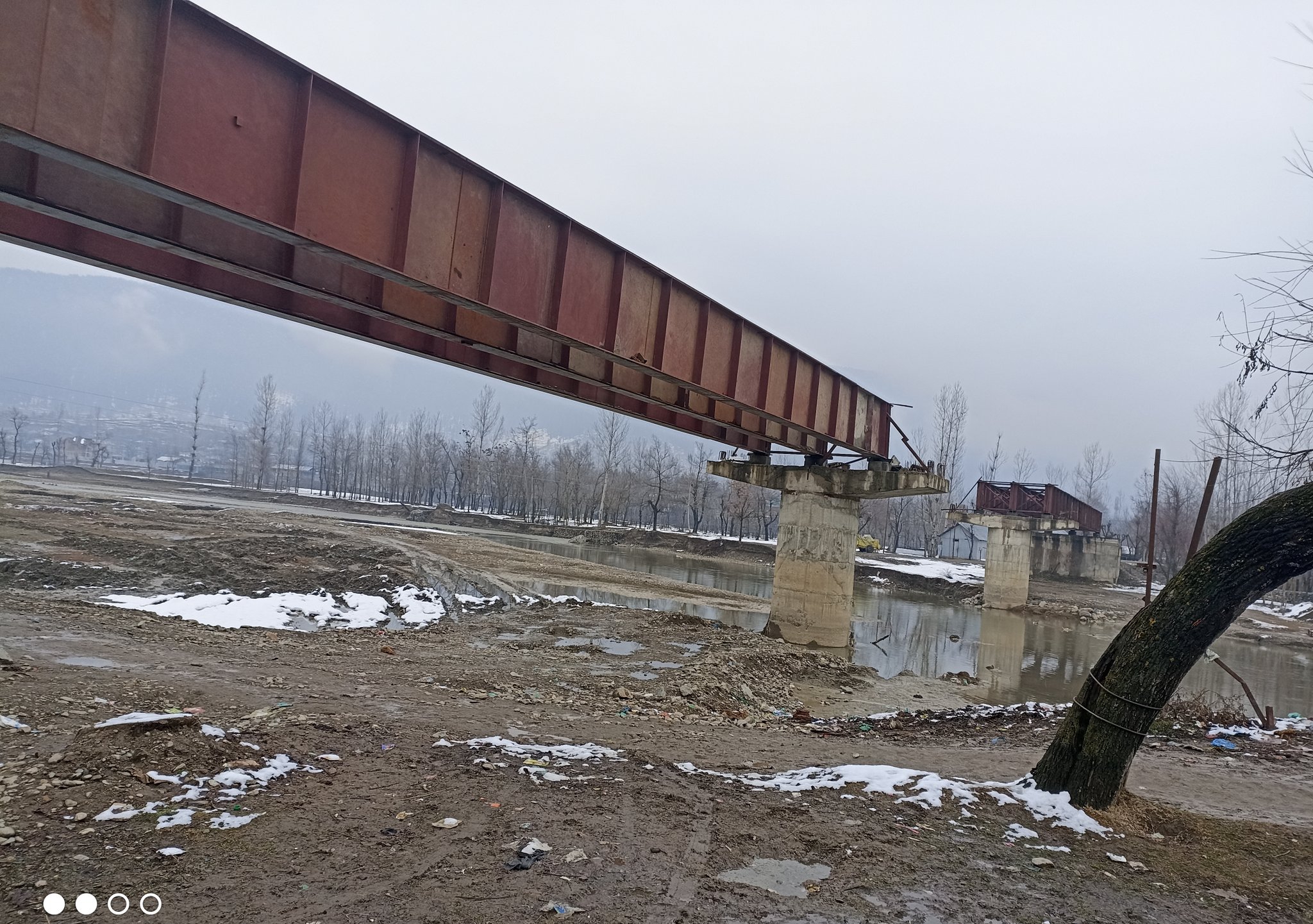 02 decades On : Chake Drugmulla Bridge awaits Completion – Kupwara Times